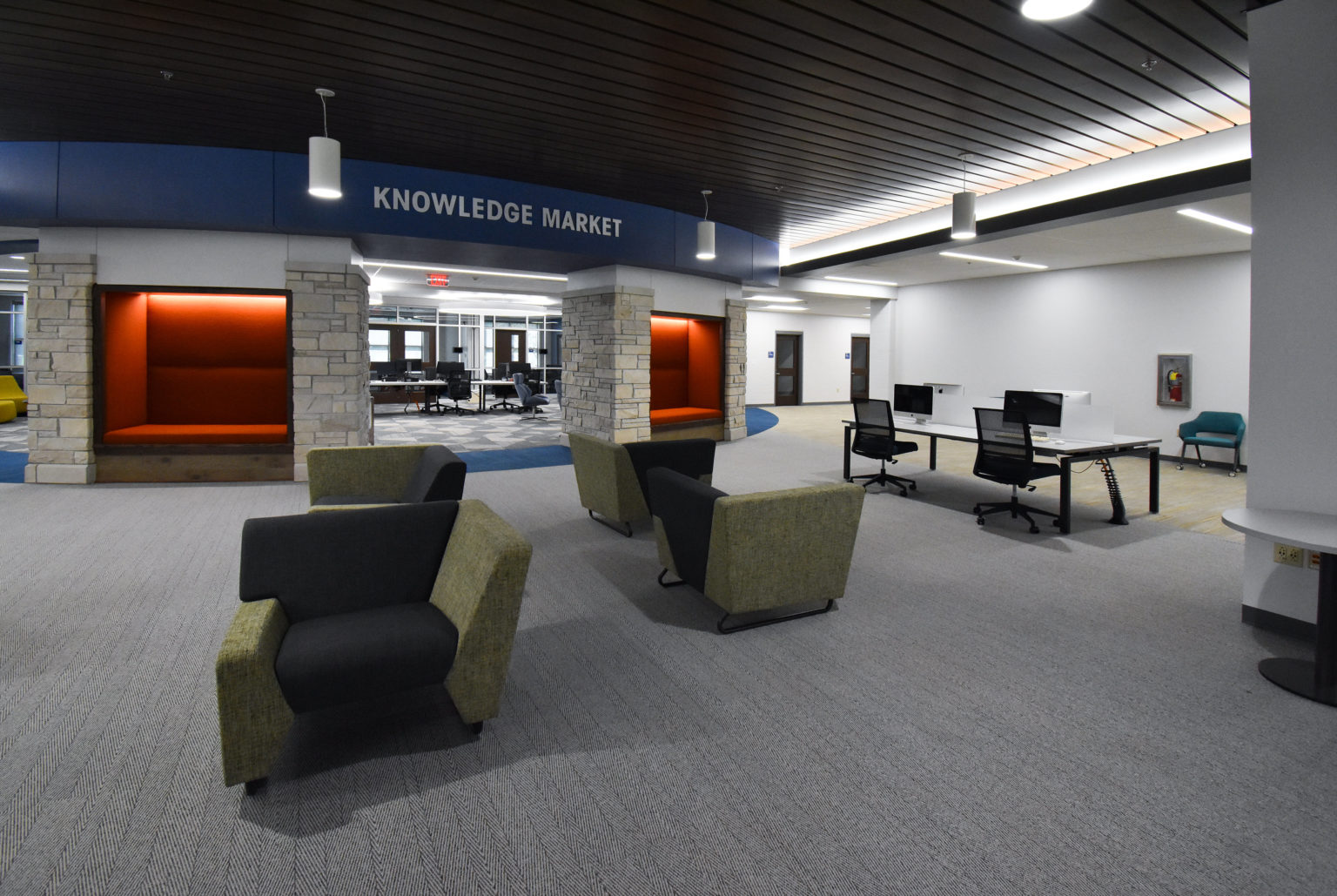 Vincennes University: Shake Learning Resource Center - Gibraltar Design